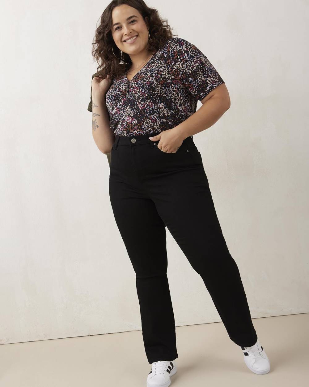 Petite, Curvy Fit Bootcut Leg Jeans - d/C Jeans | Penningtons