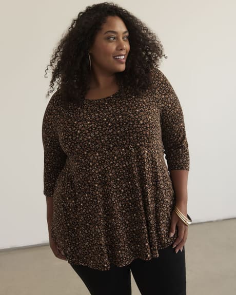 In Every Story | Plus Size Brands | Penningtons