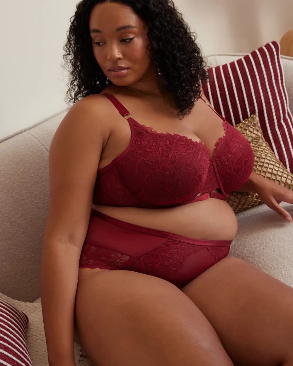 Culotte classique sexy en satin et dentelle - Déesse Collection | Penningtons