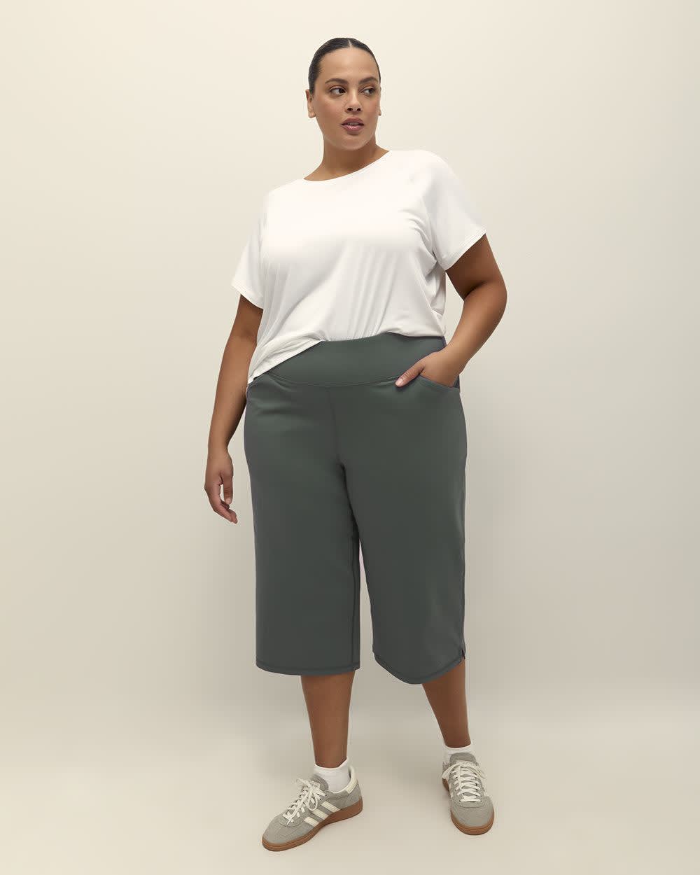 Basic Yoga Capri Pant - Active Zone | Penningtons