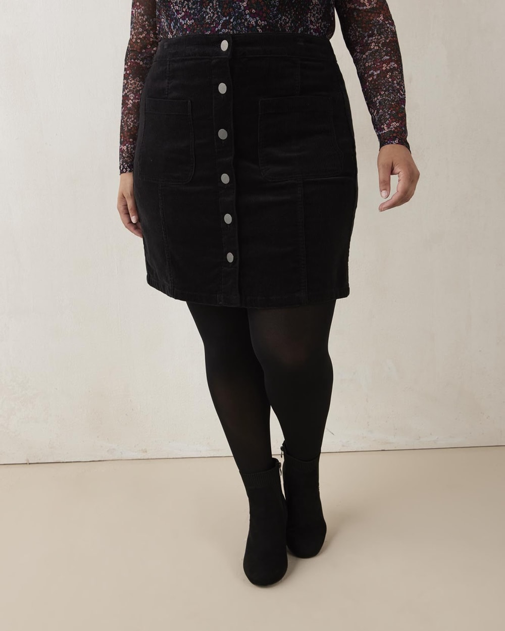 Jupe courte en velours côtelé | Penningtons