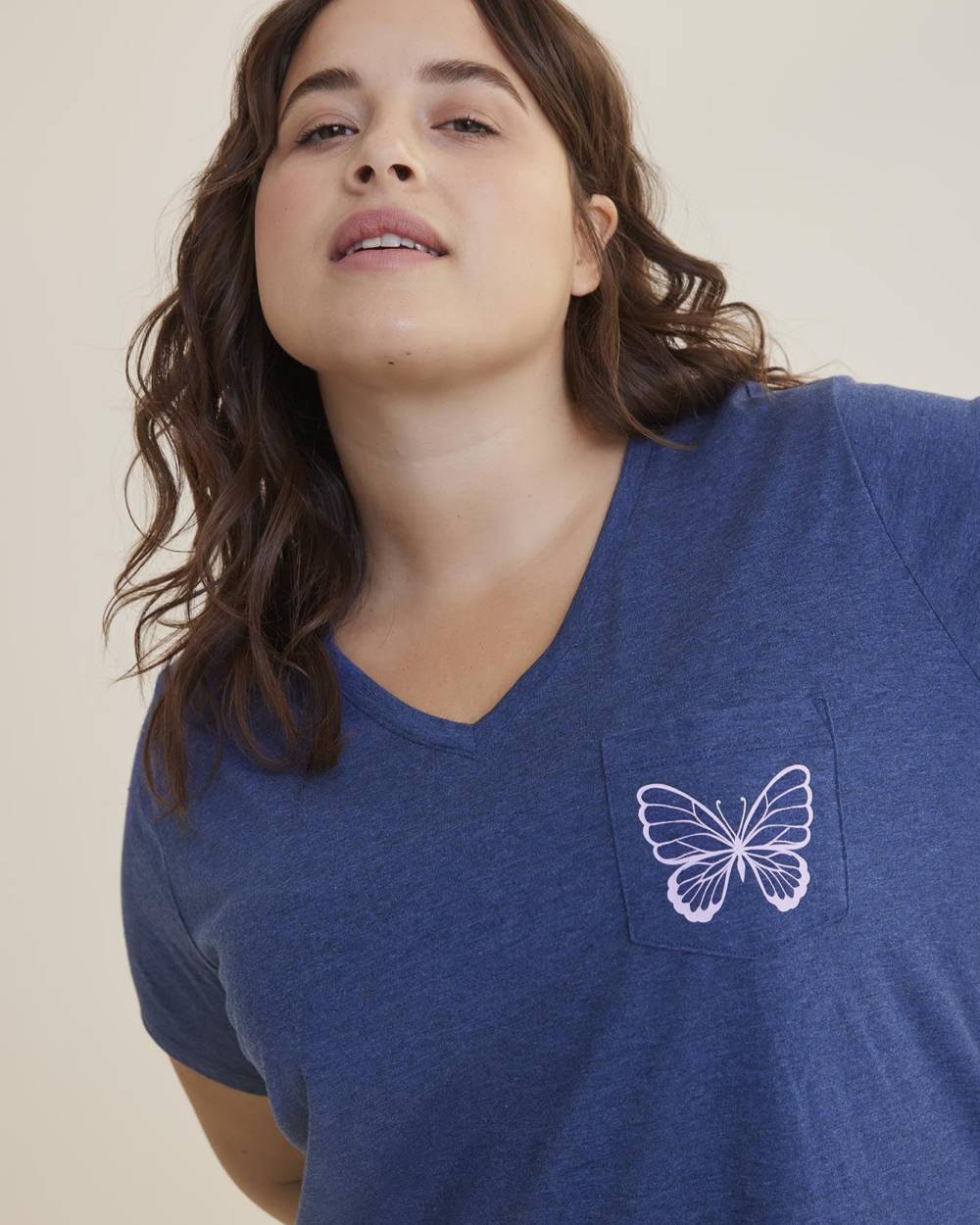 Short-Sleeve Short Sleepshirt with Printed Chest Pocket - ti VOGLIO ...