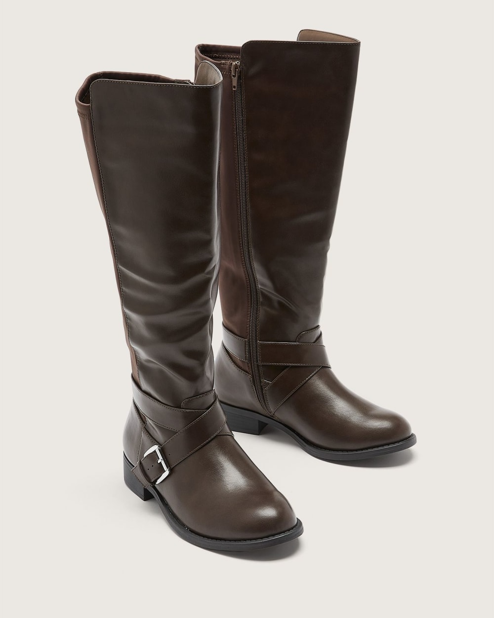 Botte longue avec boucle à la cheville, pied très large | Penningtons