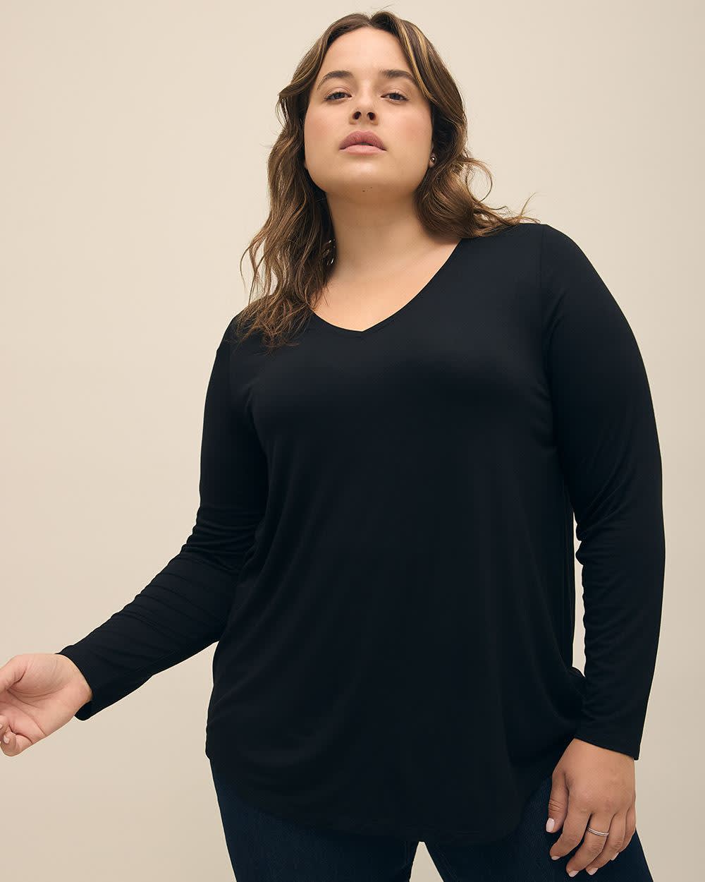 Long Black Modern-Fit Tee - PENN. Essentials | Penningtons