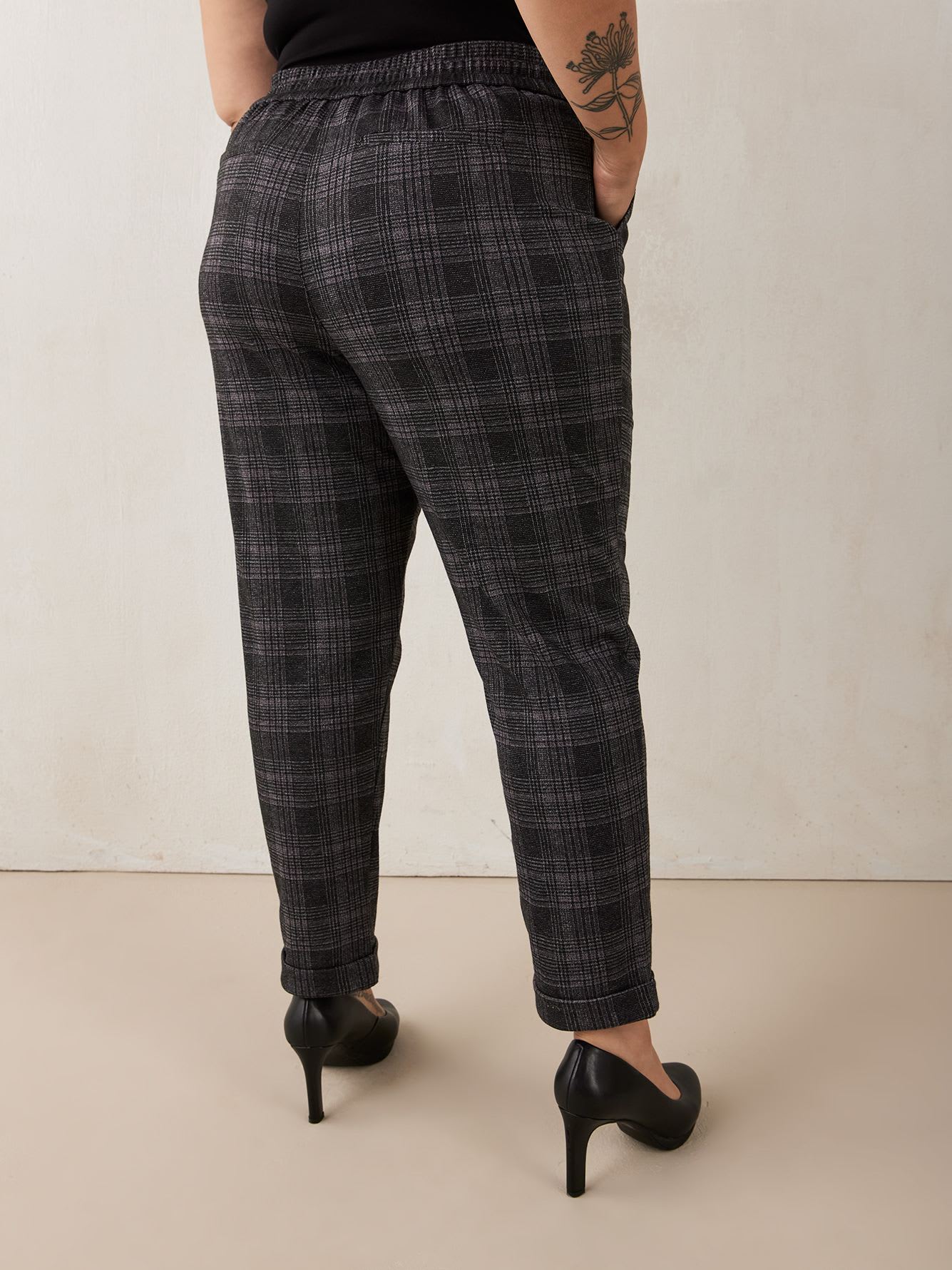Jacquard Pintuck Peg-Leg Pant | Penningtons