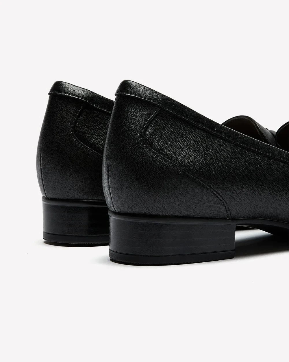 Wide Width, Juliet Shiny Loafer - Clarks | Penningtons