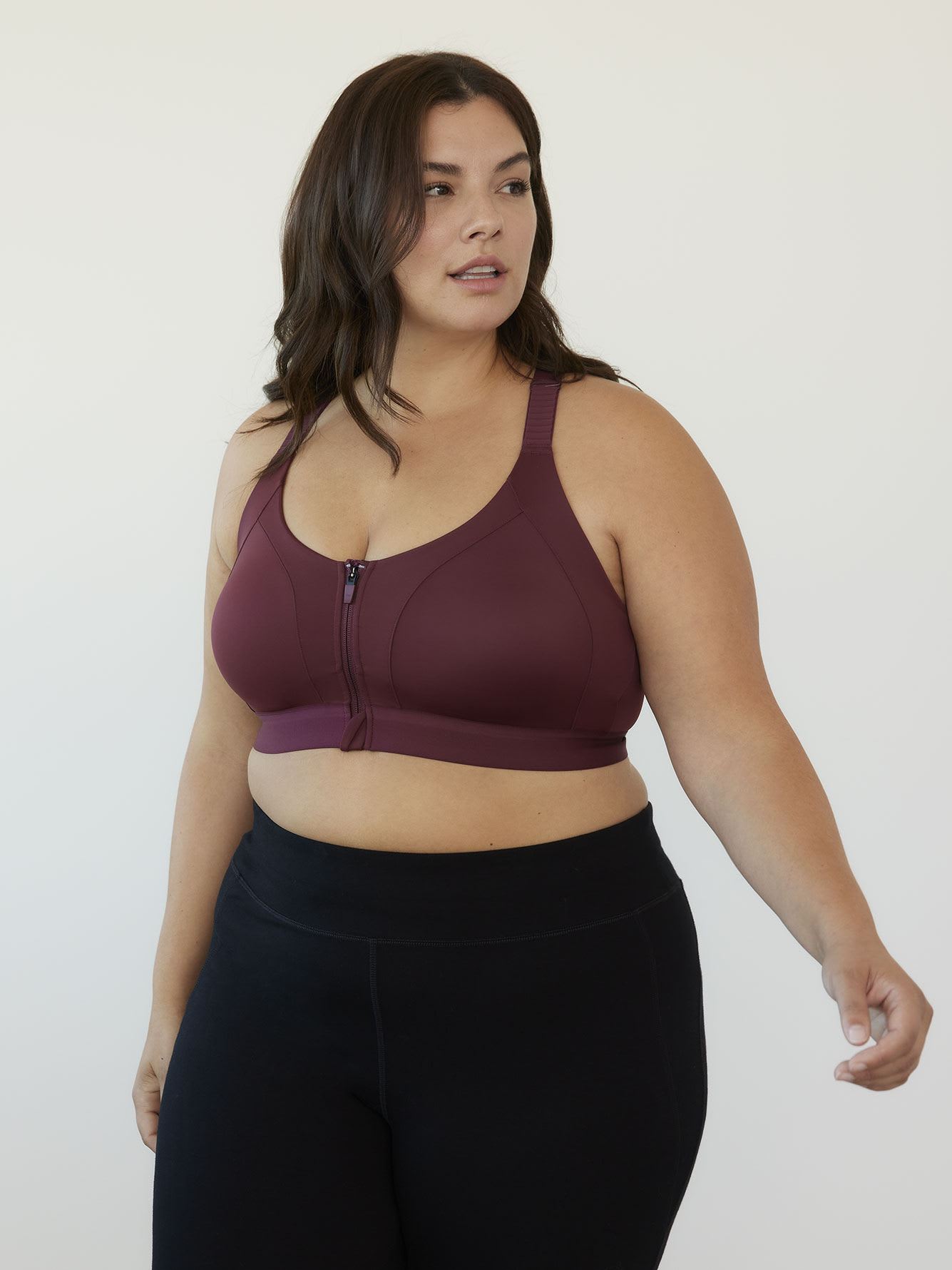 Wireless Zipped Front Sports Bra Active Zone Penningtons