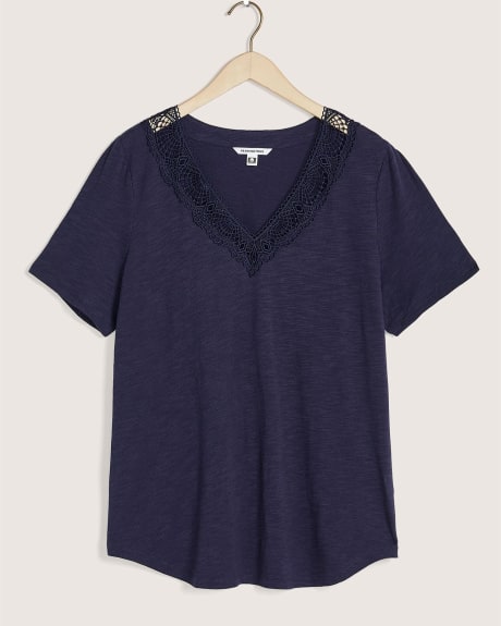 Plus Size Knit Tops | Plus Size Clothing | Penningtons