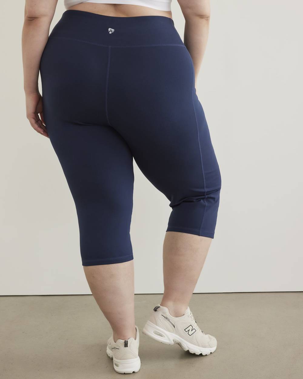 Basic Yoga Capri Legging - Active Zone | Penningtons