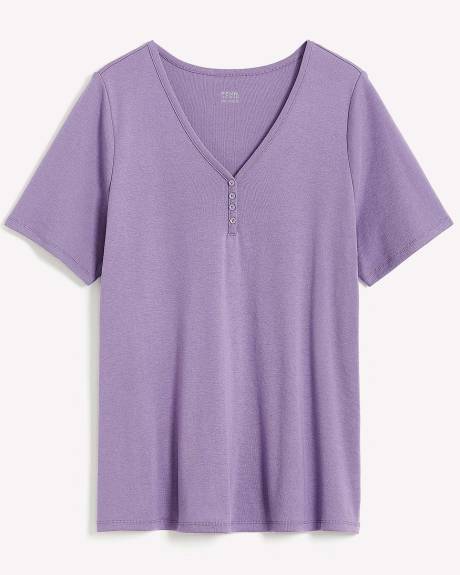 PENN. Essentials T-shirts | Plus-Size Clothing | Penningtons