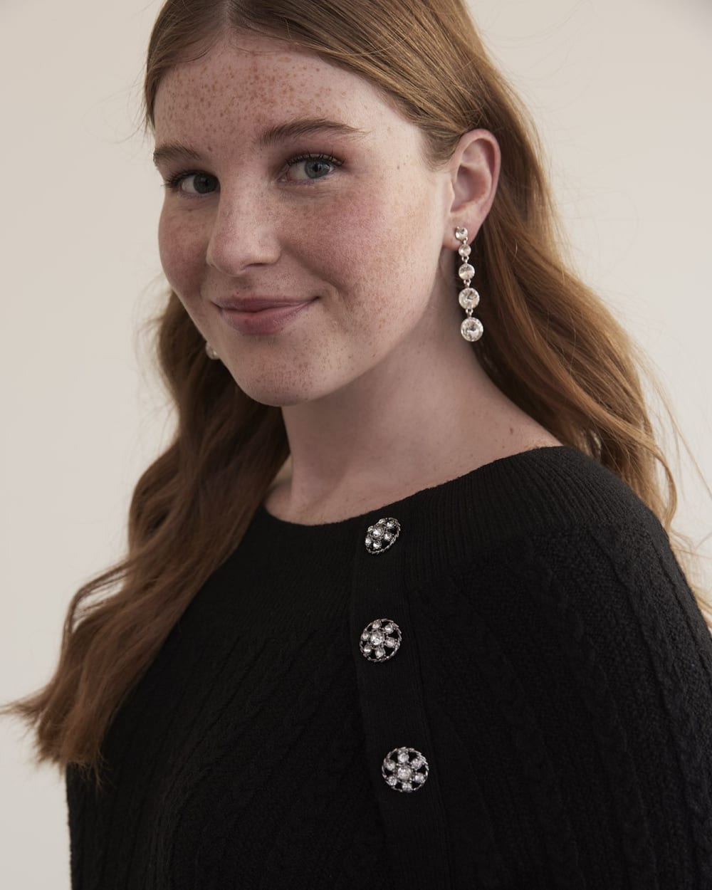 Pull à encolure bateau avec boutons bijoux | Penningtons