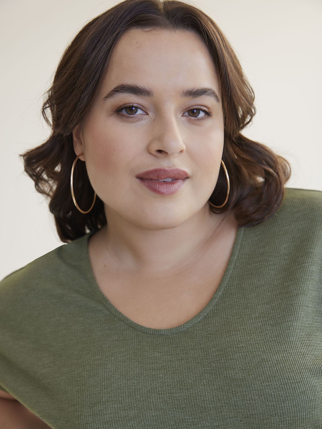 Solid Curvy-Fit Extended-Short-Sleeve Long Knit Top | Penningtons