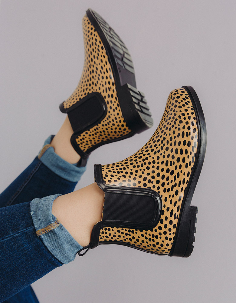 Plus Size Clothing - Stylish & Trendy Plus Size Fashions | Penningtons